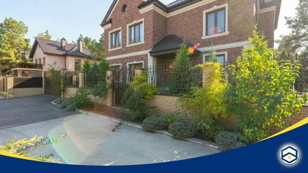 Planting a Tree in Front of Your House: What You Should to Know